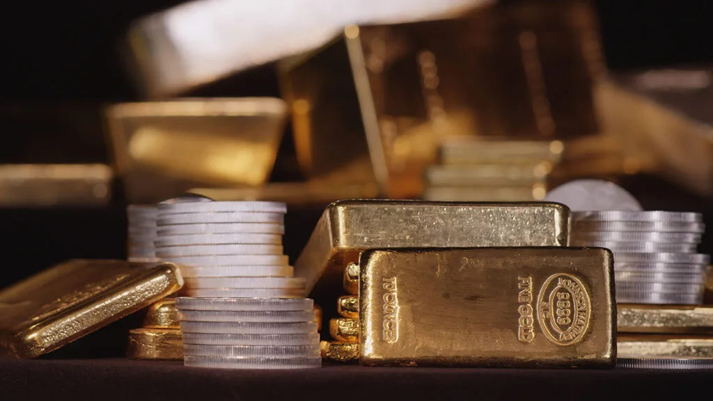 Buying Gold for IRA: Step-by-Step Guide to IRS-Approved Gold Investing ...